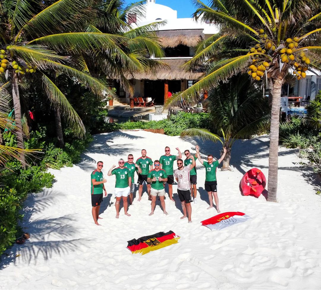 Spring breakers gather near Mexico border despite warning on crime ...
