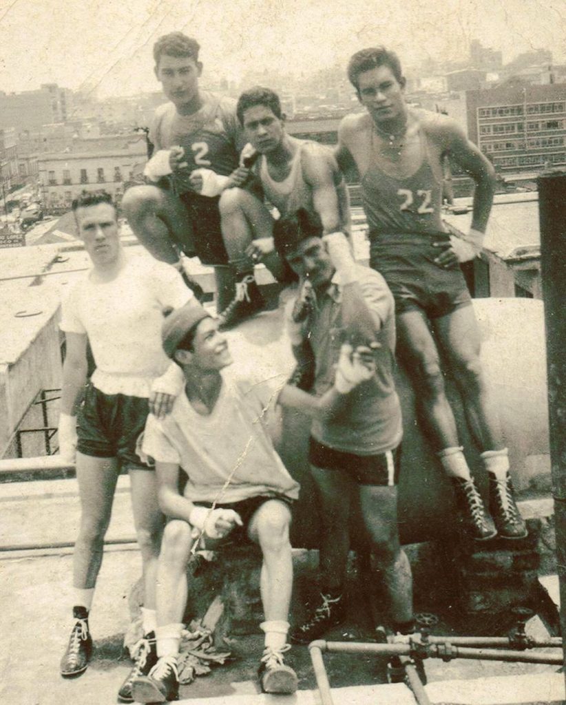 Boxing Legends Reap Big Rewards: 200 Retired Mexican Boxers Eligible ...