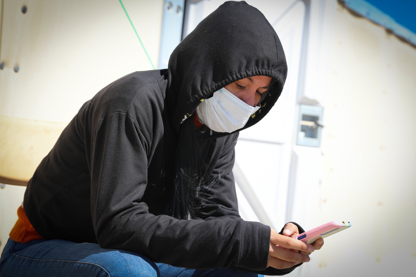 Social Media, Mobile Phone Are A Lifeline For Migrants On Their Journey ...