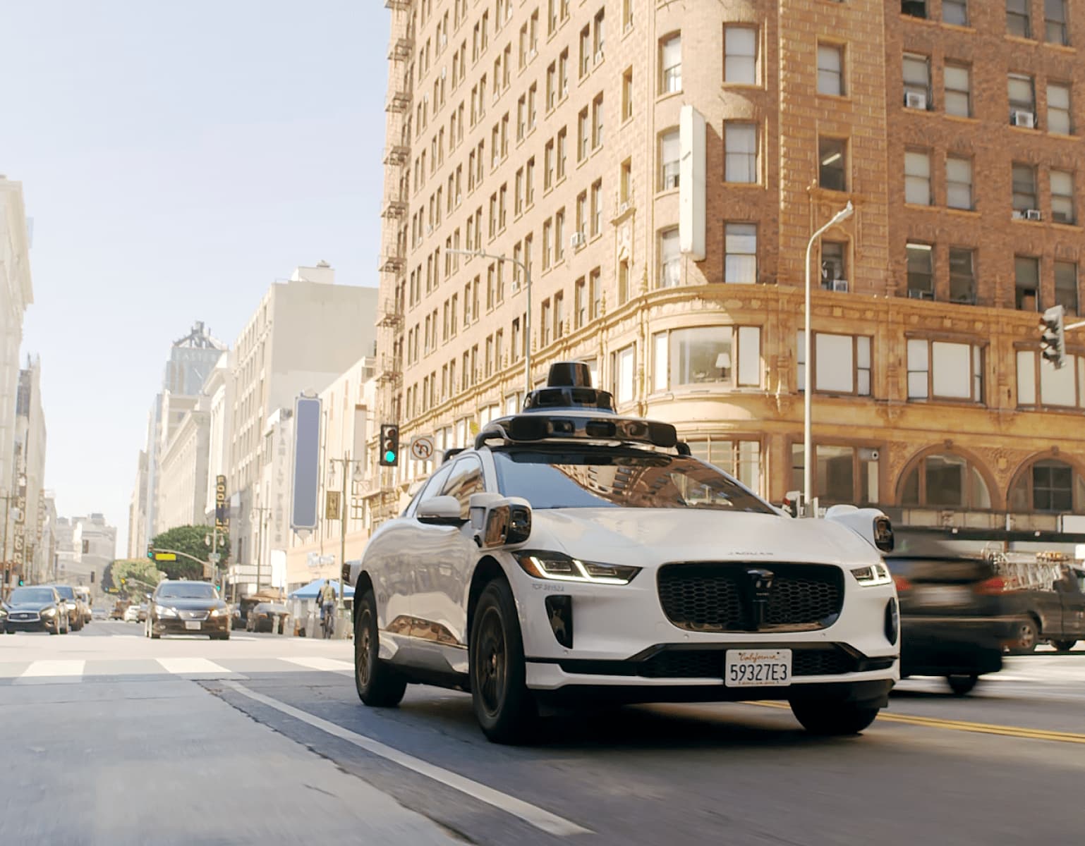 Autonomous Taxis Have Arrived In Los Angeles - Parriva