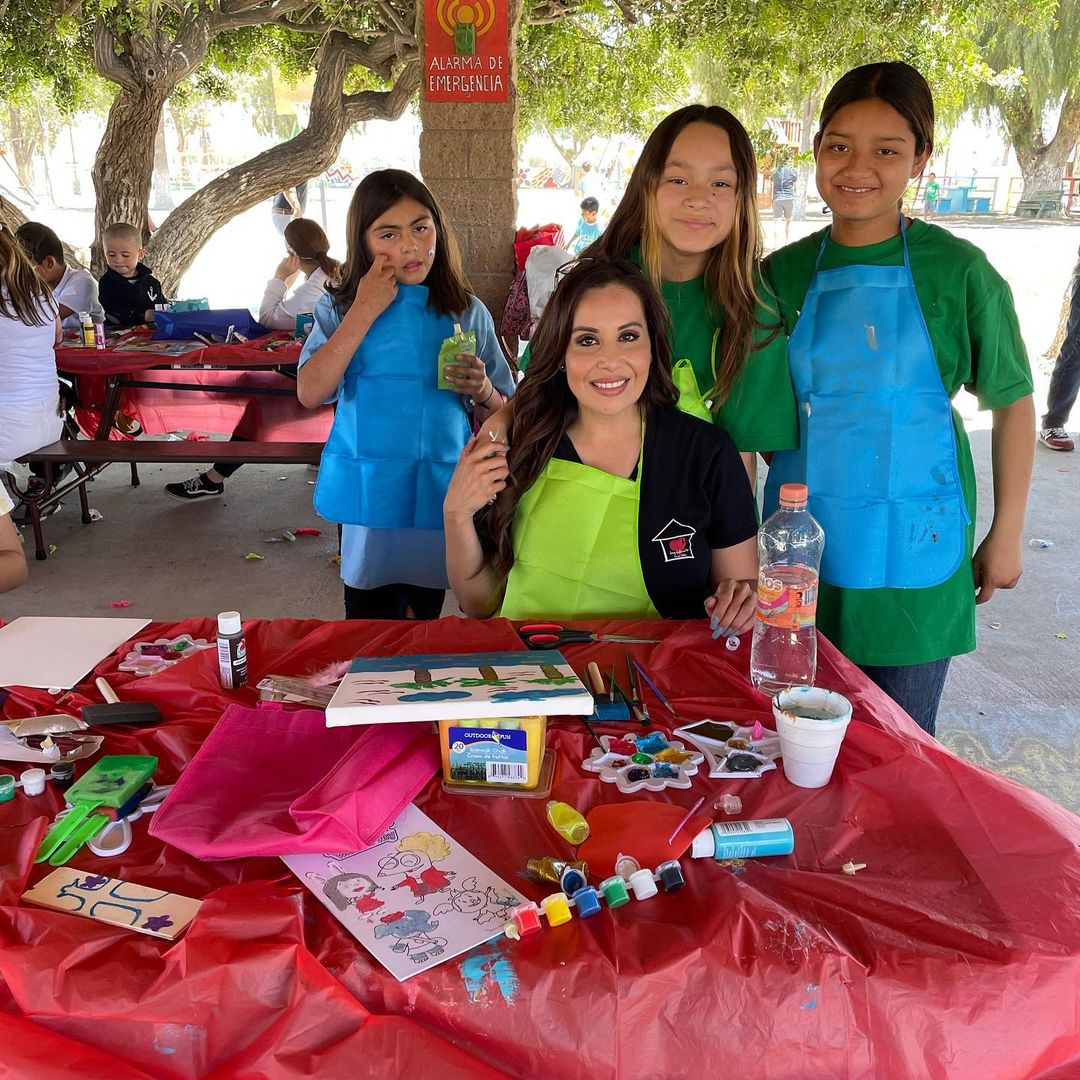 Lizzie Lopez: "I Am Not Naive, I Know I Can't Fix The World, I Do It To ...