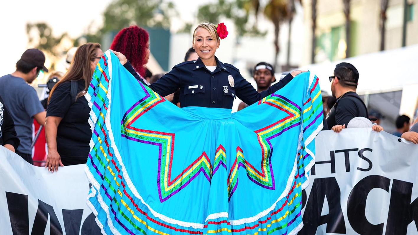 Ruby Flores: LAPD's First Latina Deputy Chief - Parriva