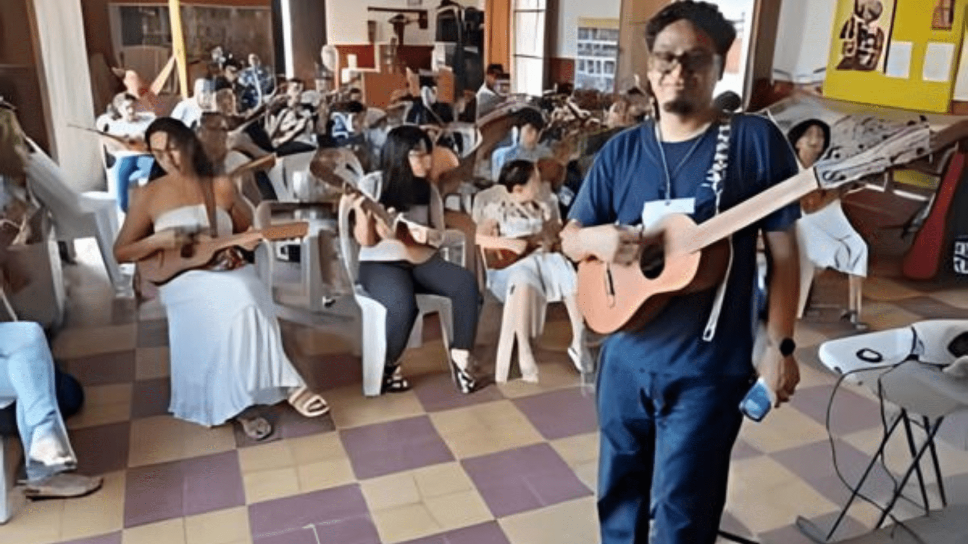 César Castro: The Sonero Who Has Transformed a Mexican Community - Parriva