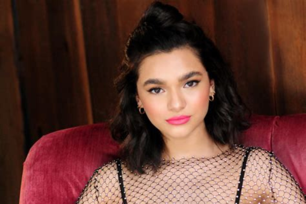 Paulina Chávez Is Hollywood’s Next Big Star—And She’s Doing It Her Way - Parriva