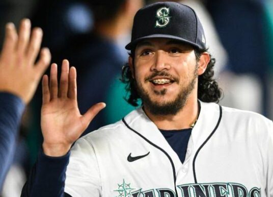 Andrés Muñoz, The Mexican Pitcher Who Transforms Fear Into Anger - Parriva