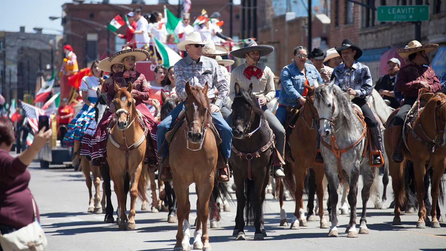 May 5th Parade Canceled In Chicago Due To Deportation Fears - Parriva