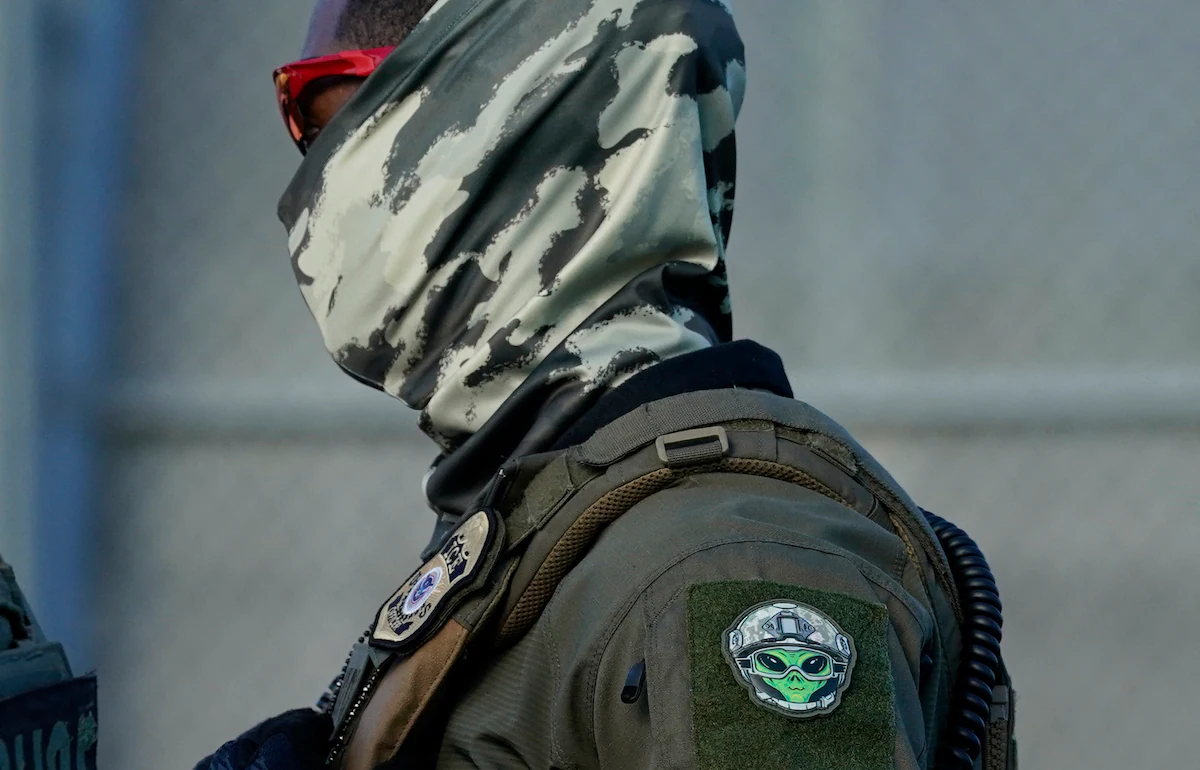 ICE Defends That Its Agents Are Masked And In Civilian Clothes; "we ...