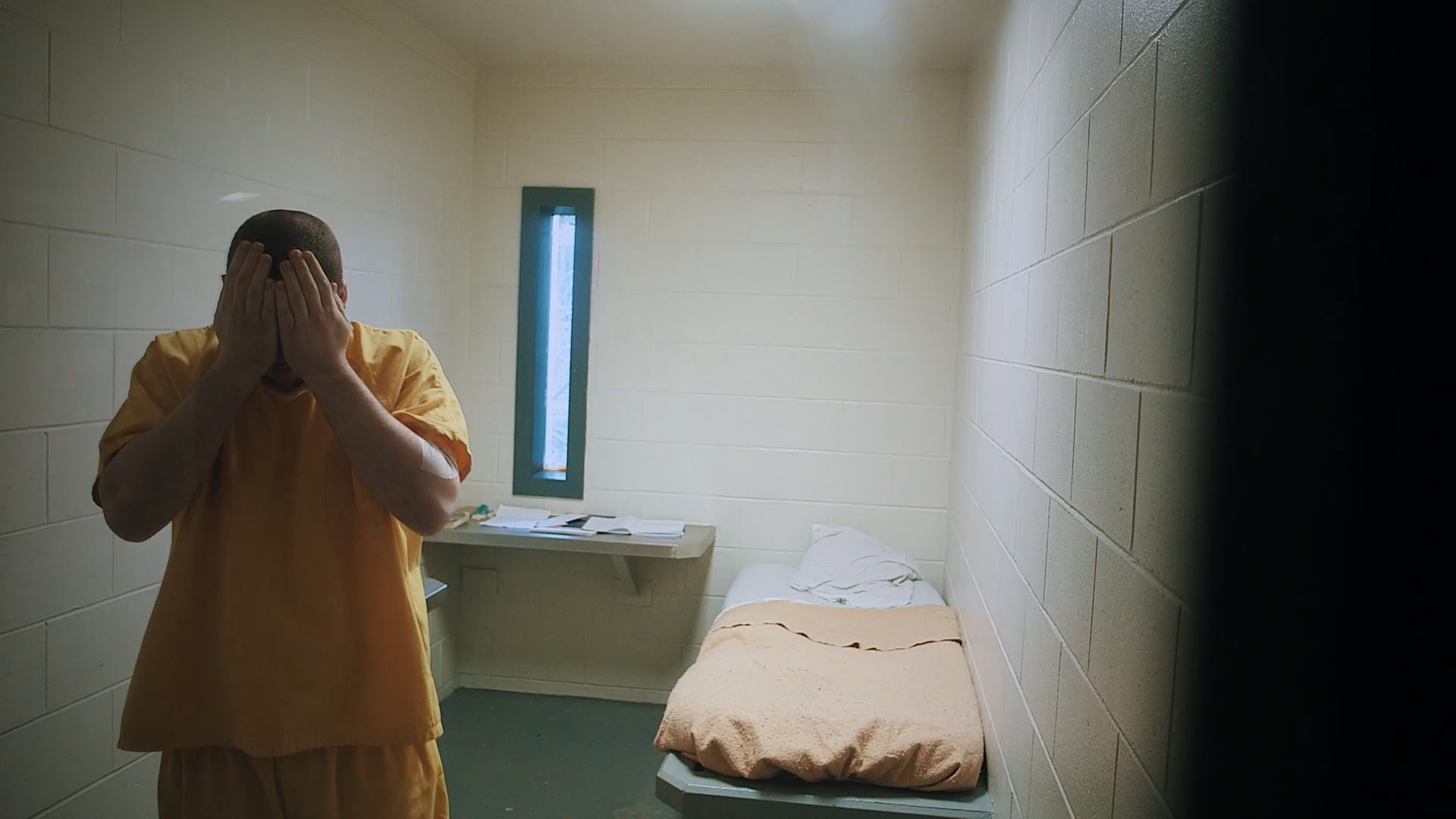 Shocking Report: Immigrants Locked In Solitary Confinement For Weeks ...