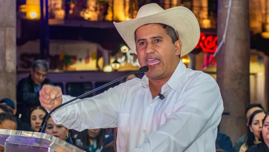 Uruapan Mayor Carlos Manzo Killed In Armed Attack During Day Of The ...