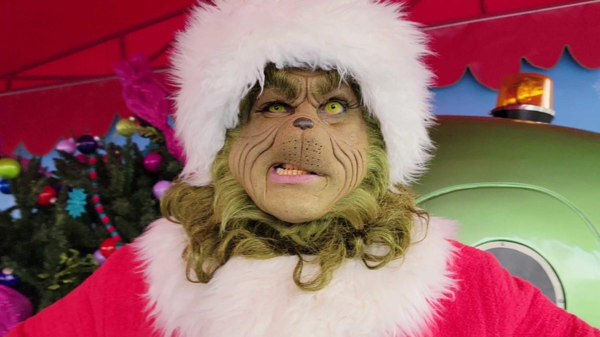 The Grinch Becomes A Sensation For Speaking Spanish In Hollywood: “I ...